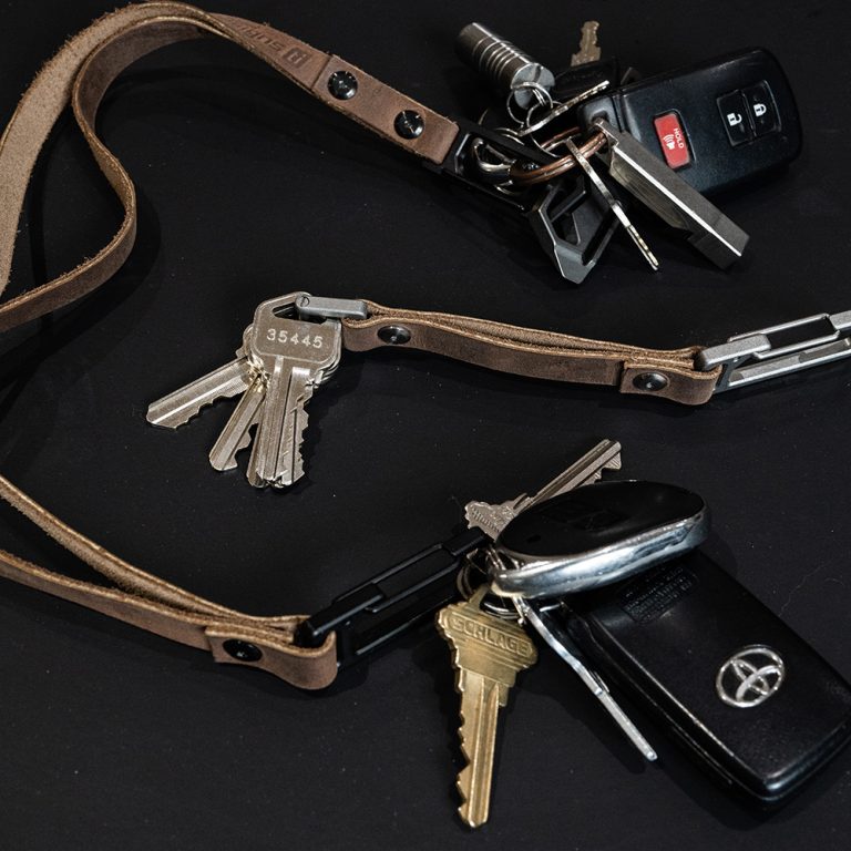 TiRant LATCH SERIES Mini Titanium Carabiner (Jet-Black) – Exceed Designs