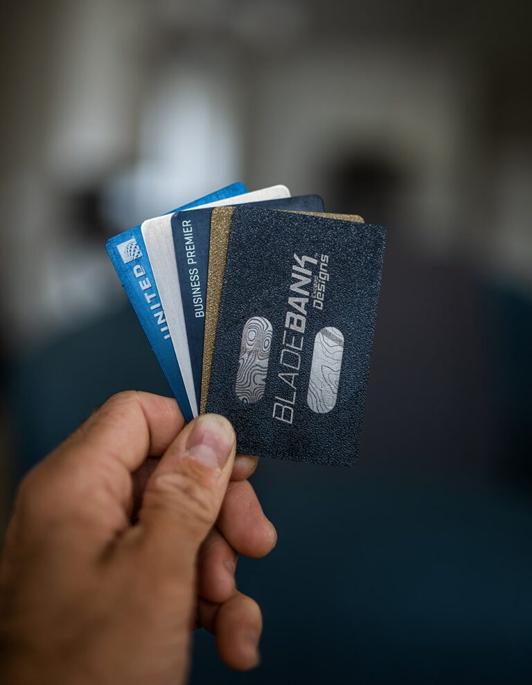 BladeBank™ — 2X Utility Knife Blade Holder Credit Card Format (Plastic ...