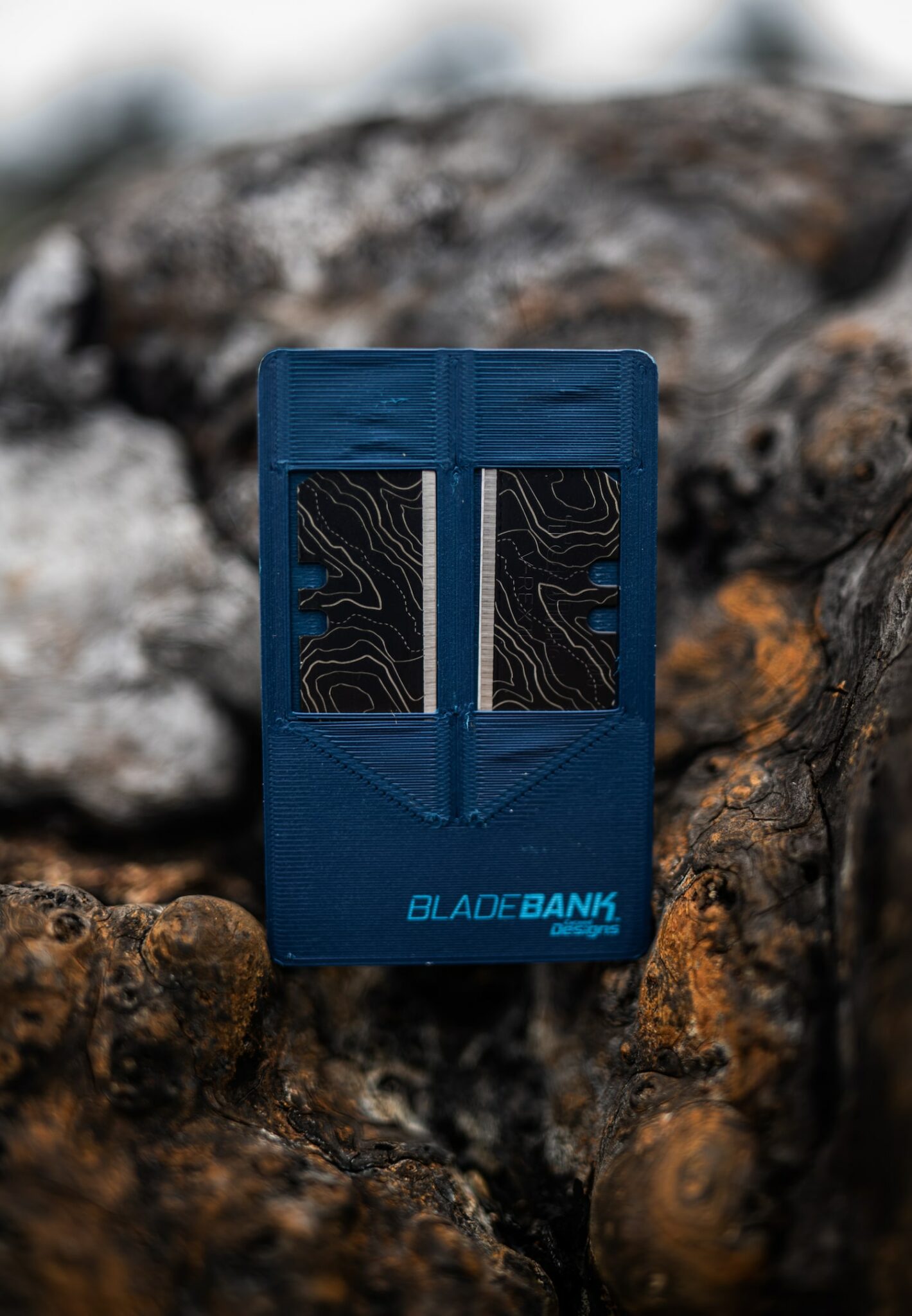 BladeBank™ — 2X Utility Knife Blade Holder In Credit Card Format ...